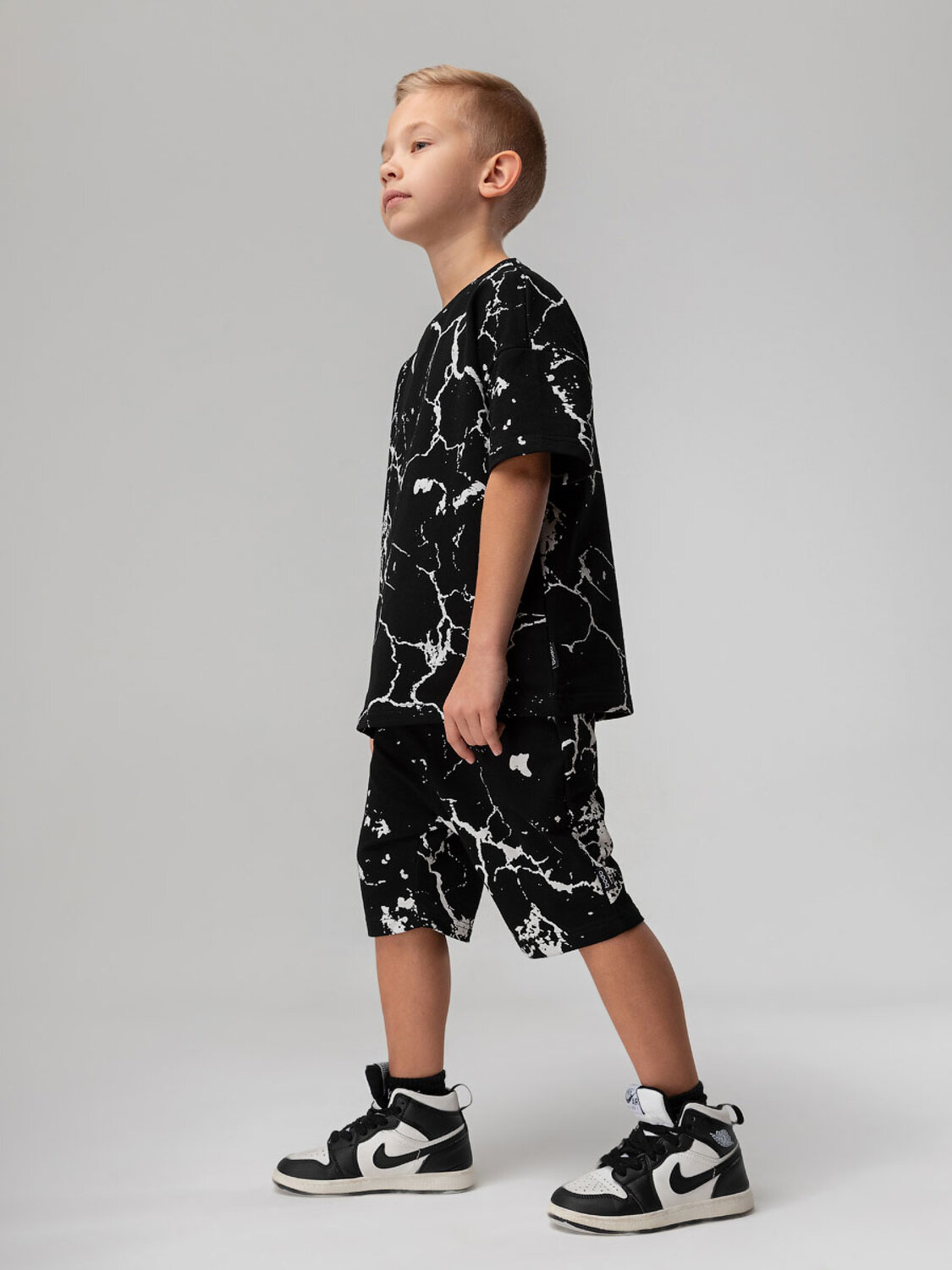 Bodo Костюм 390019 11-364U черный (мрамор) оптом от Engros