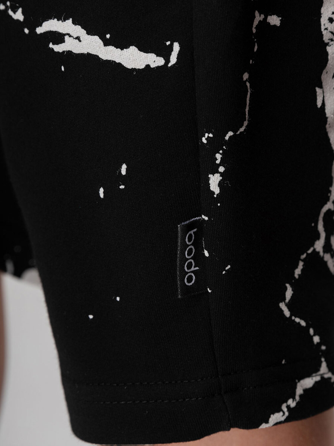 Bodo Костюм 390019 11-364U черный (мрамор) оптом от Engros